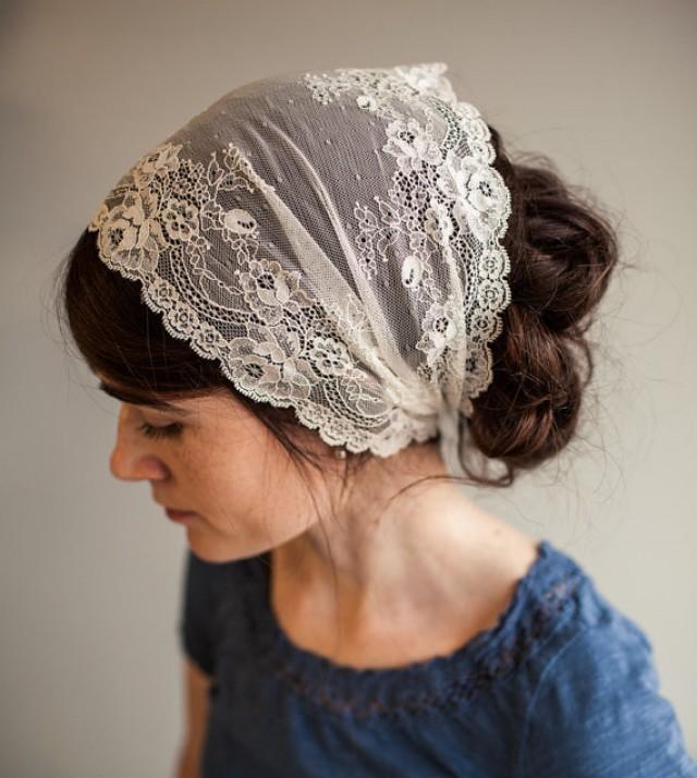 Victorian Lace In Vanilla Cream Garlands Of Grace Birdal Specialty Lace