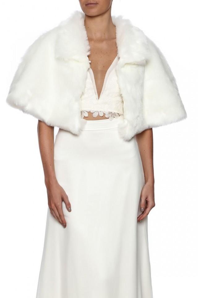 Accessories Ana Fur Caplet 2618530 Weddbook