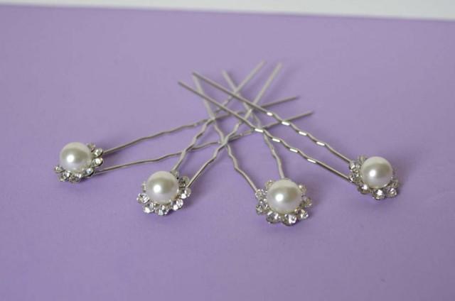 Wedding Bridal Hair Pins Pearl Flower Shape With Crystal Rhinestones
