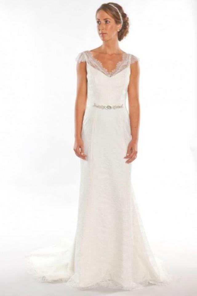 Junebug's Wedding Dress And Accessories Gallery #2040670 - Weddbook