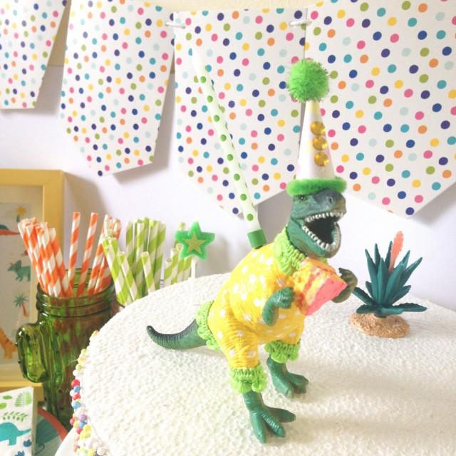 Paper & Party Supplies Party Supplies Juvenile Rex Dinosaur Cake Topper ...